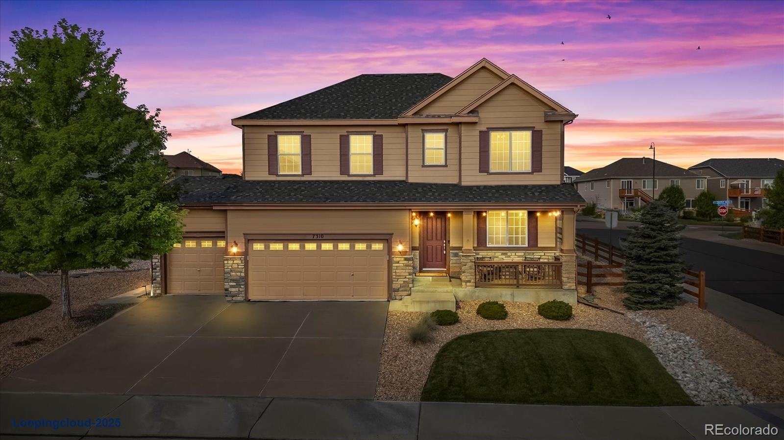 7310 BLUE WATER DR Castle Rock Colorado, 80108 - Splendid Family House | LoopingCloud